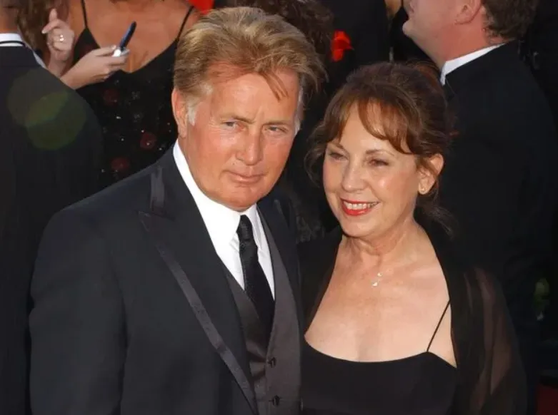 Martin Sheen's Wife: Everything You Need to Know - News Center